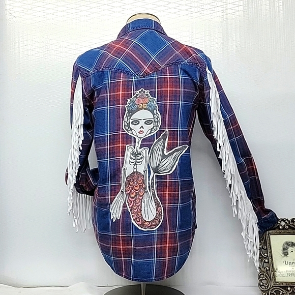 American Eagle / Vamp Designs | Tops | Frida Mermaid Flannel Shirt ...